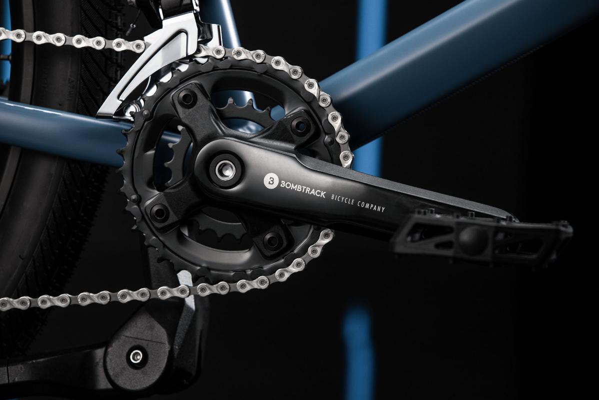 MUNROE CARGO(マンロー・カーゴ) - BOMBTRACK