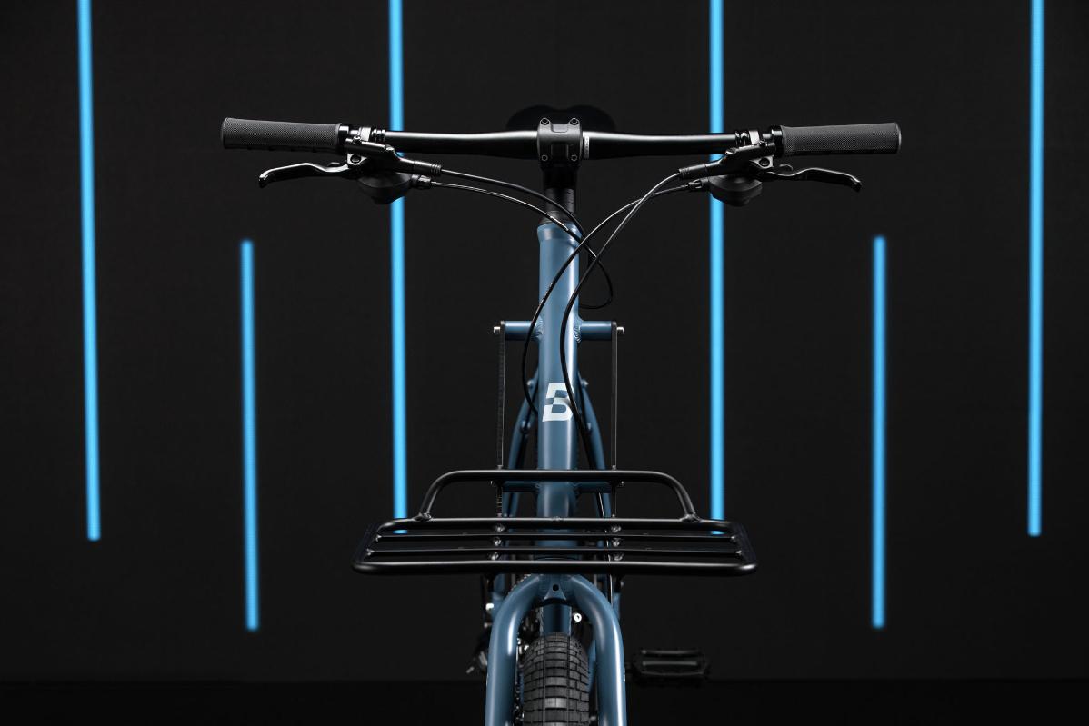 MUNROE CARGO(マンロー・カーゴ) - BOMBTRACK