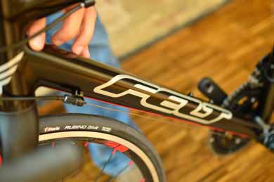 開発者インタビュー 2015 F Alloy シリーズ | Felt公式日本語Web