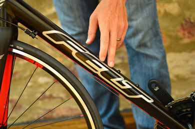 開発者インタビュー 2015 F Alloy シリーズ | Felt公式日本語Web