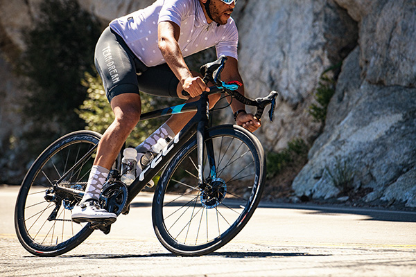 FRD FELT RACING DEVELOPMENT | Felt公式日本語Web