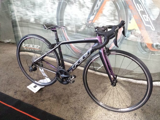 FELTの女性用 アルミロードバイク ZW85を徹底紹介:sa