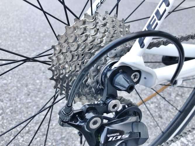 【ロードバイク】2019 FELT FR30 の詳細に迫る