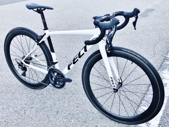 【ロードバイク】2019 FELT FR30 の詳細に迫る